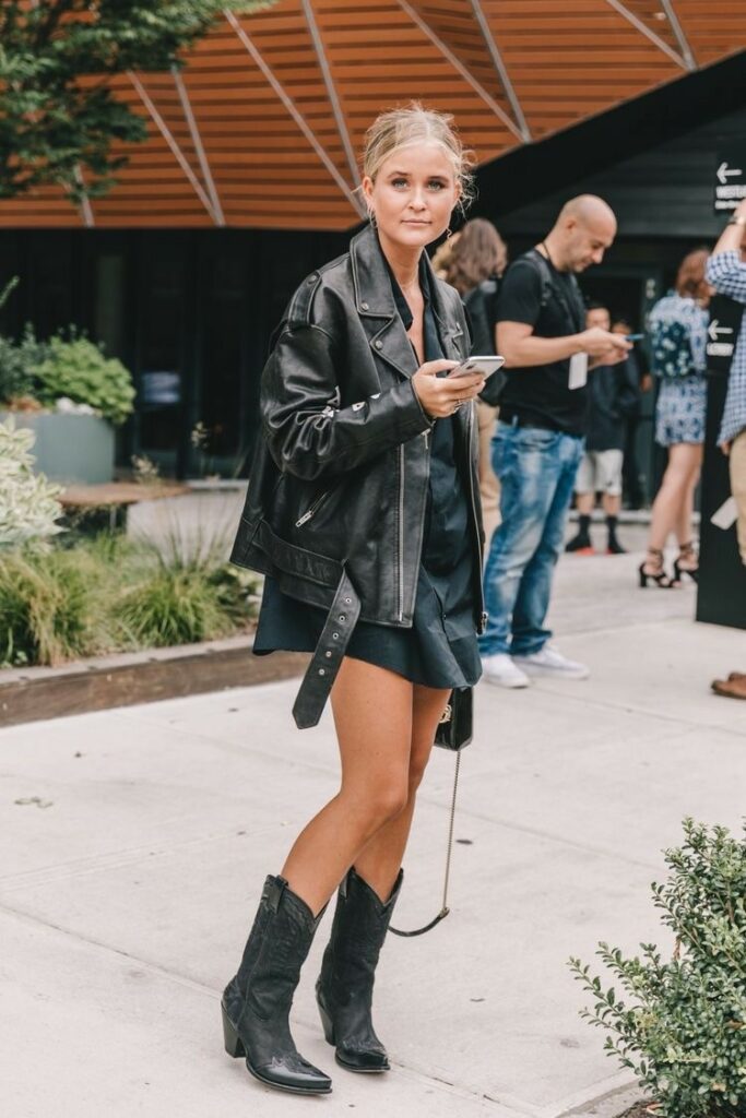 Cómo combinar botas cowboy negras | Lyrandra Shop 2025