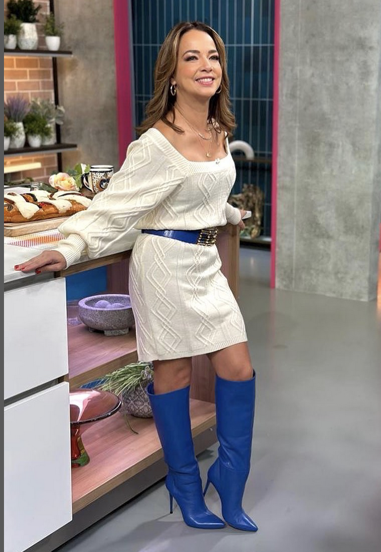 Cómo combinar botas azules | 2026 Lyrandra Shop