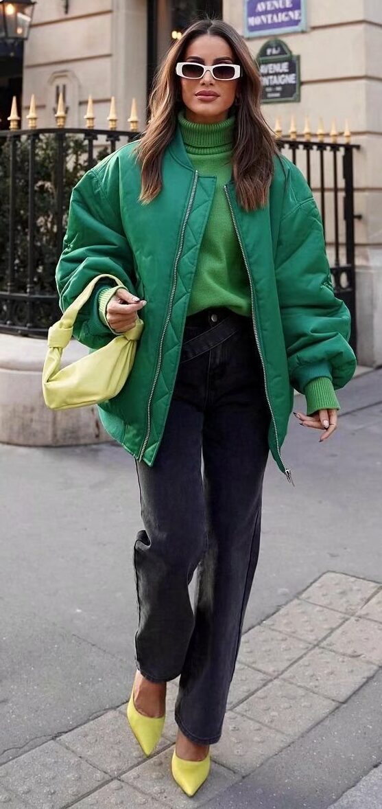 Cómo combinar bomber mujer 2025 | Lyrandra Shop